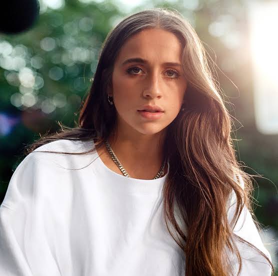 Tate McRae Biography: Wiki, Age, Ethnic Background, Family, Height, Net ... Tate McRae Biography: Wiki, Age, Ethnic Background, Family, Height, Net ...